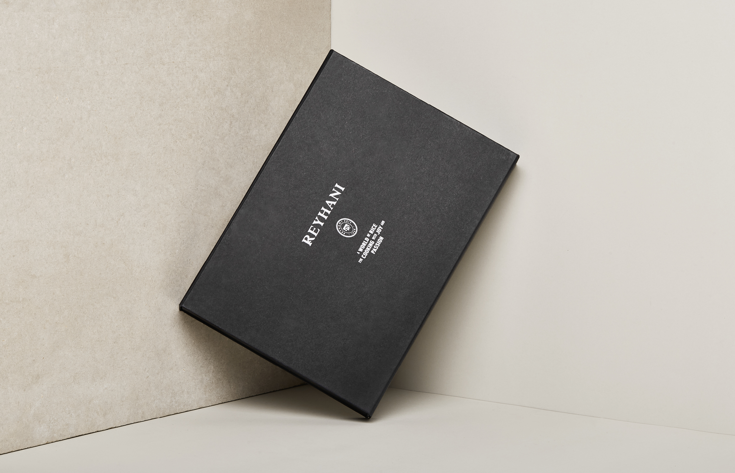 Reyhani Branding | moodley